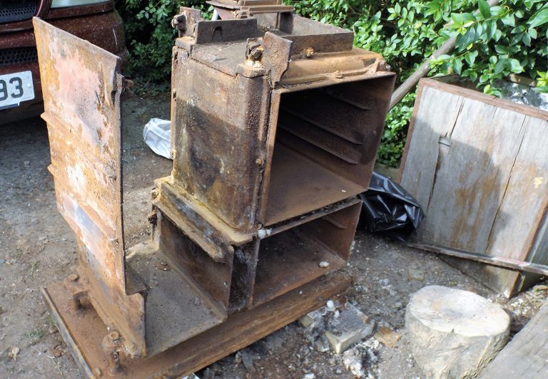 Yet more range cookers - Lackan Cottage Farm - Permaculture off grid ...